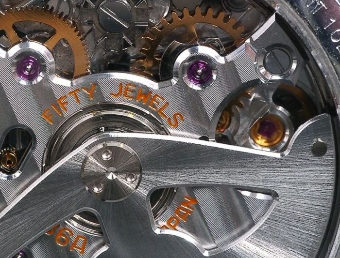 Como funcionam os relógios mecânicos e automáticos? – SEIKO PhD